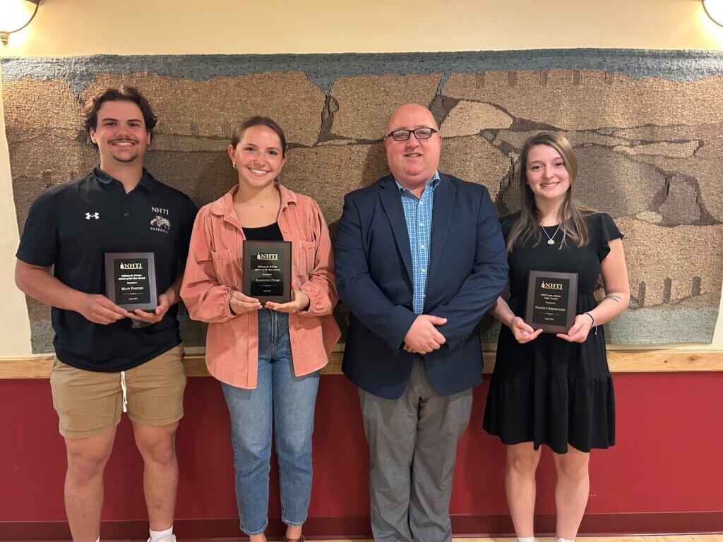 NHTI Celebrates Students at Annual Awards Night – NHTI